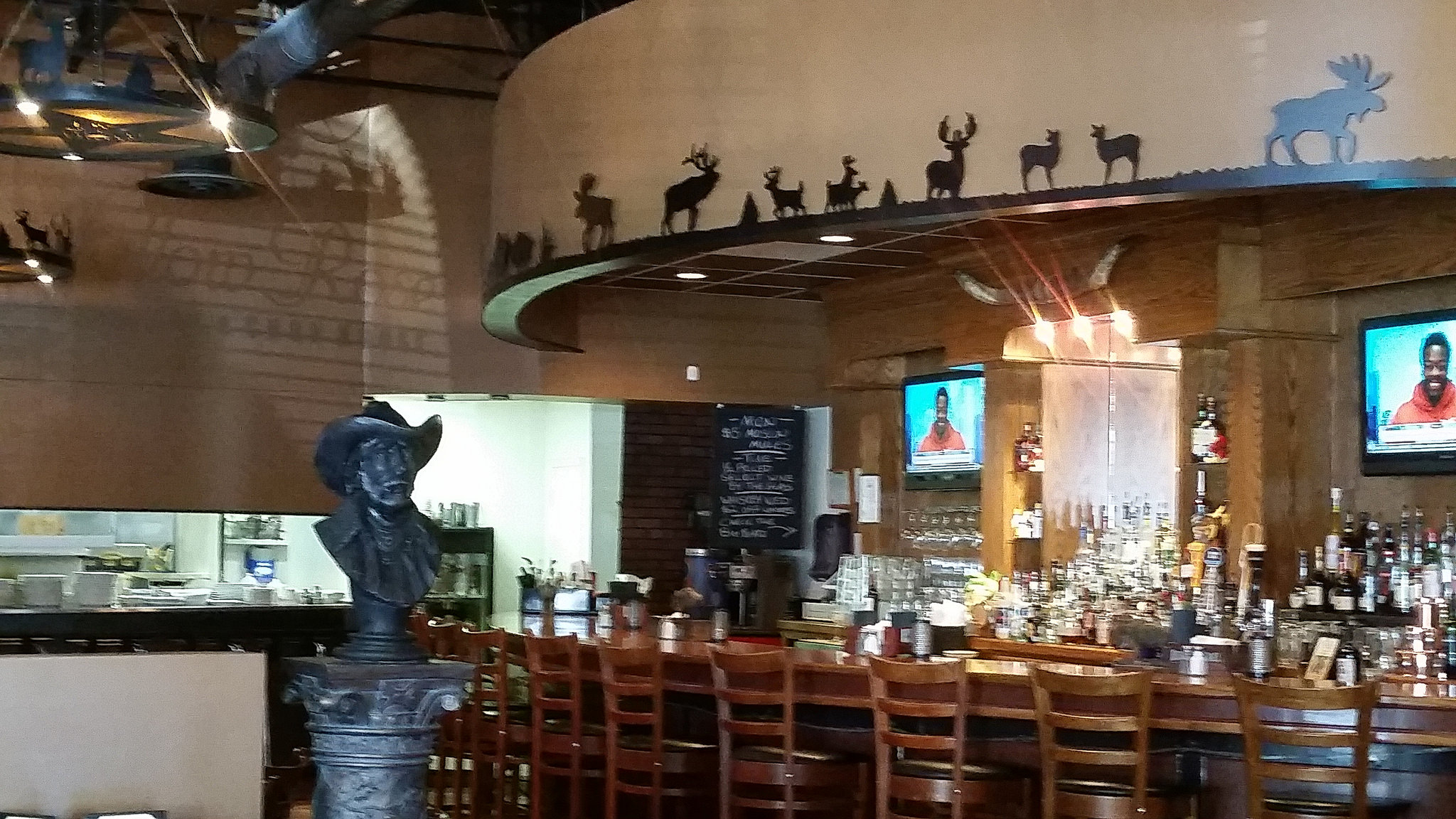 Bar – Yellow Rose Steak & Chop House